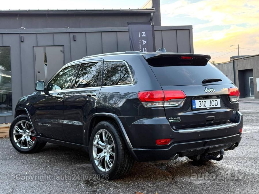 Melns Jeep Grand Cherokee 2014 Tallina, ar dzinēja tilpumu 3.00 L un nobraukumu 226 tūkst. km par 13200 €, foto 14 vietnē AUTOMOTO.COM.LV