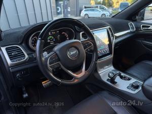 Melns Jeep Grand Cherokee 2014 Tallina, ar dzinēja tilpumu 3.00 L un nobraukumu 226 tūkst. km par 13200 €, foto 21 vietnē AUTOMOTO.COM.LV