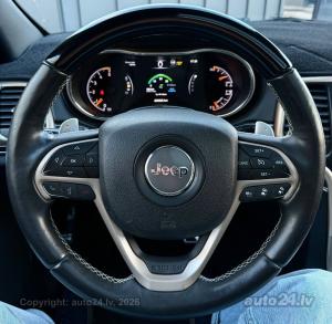 Melns Jeep Grand Cherokee 2014 Tallina, ar dzinēja tilpumu 3.00 L un nobraukumu 226 tūkst. km par 13200 €, foto 22 vietnē AUTOMOTO.COM.LV
