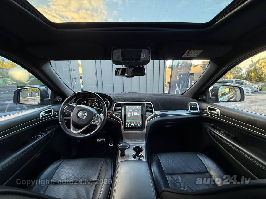 Melns Jeep Grand Cherokee 2014 Tallina, ar dzinēja tilpumu 3.00 L un nobraukumu 226 tūkst. km par 13200 €, foto 29 vietnē AUTOMOTO.COM.LV