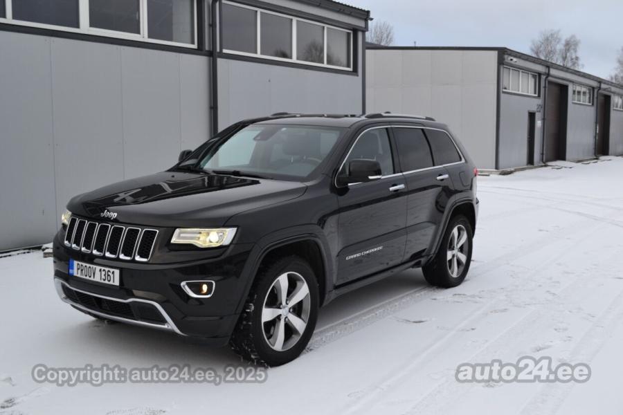 Black Jeep Grand Cherokee 2015 in Parnu, with an engine capacity of 3.00 L and mileage of 215 thousand km for 15000 €, photo 3 on AUTOMOTO.COM.LV