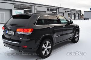 Black Jeep Grand Cherokee 2015 in Parnu, with an engine capacity of 3.00 L and mileage of 215 thousand km for 15000 €, photo 5 on AUTOMOTO.COM.LV