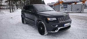 Melns Jeep Grand Cherokee 2015 Viļņa, ar dzinēja tilpumu 3.60 L un nobraukumu 96 tūkst. km par 19800 €, foto  vietnē AUTOMOTO.COM.LV