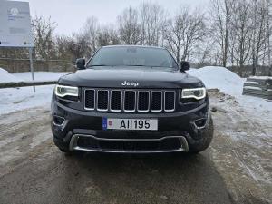 Black Jeep Grand Cherokee 2015 in Marijampole, with an engine capacity of 2.99 L and mileage of 136 thousand km for 16600 €, photo  on AUTOMOTO.COM.LV