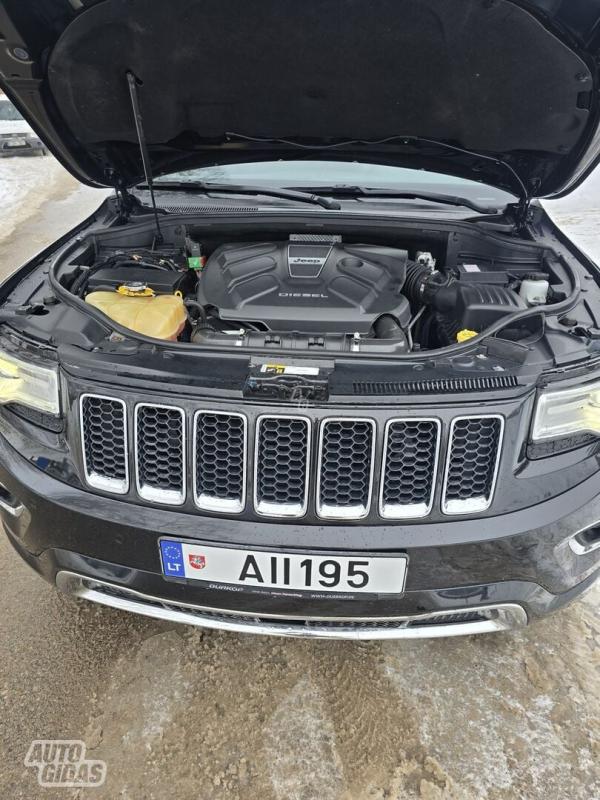Melns Jeep Grand Cherokee 2015 Marijampole, ar dzinēja tilpumu 3.00 L un nobraukumu 14 tūkst. km par 16400 €, foto 8 vietnē AUTOMOTO.COM.LV