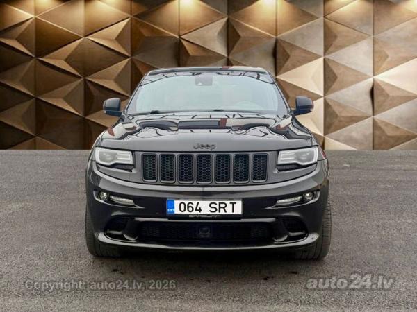 Black Jeep Grand Cherokee 2015 in Tallinn, with an engine capacity of 6.40 L and mileage of 162 thousand km for 28990 €, photo 2 on AUTOMOTO.COM.LV