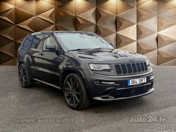 Black Jeep Grand Cherokee 2015 in Tallinn, with an engine capacity of 6.40 L and mileage of 162 thousand km for 28990 €, photo 3 on AUTOMOTO.COM.LV