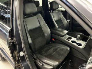 Черный Джип Гранд Чероки 2015 в Авиженяй, объемом двигателя 3.60 л и пробегом 310 тыс. км за 12900 €, фото 23 на AUTOMOTO.COM.LV