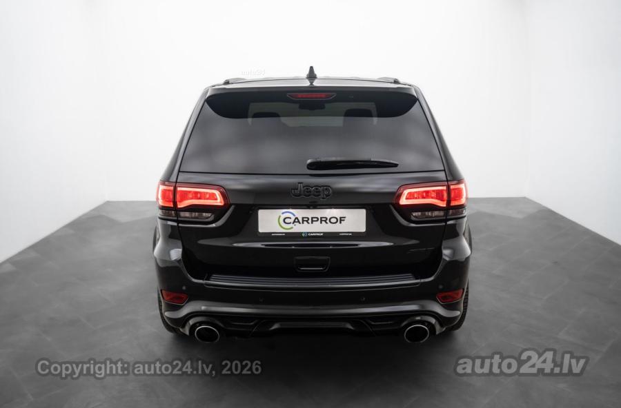 Melns Jeep Grand Cherokee 2015 Tallina, ar dzinēja tilpumu 6.40 L un nobraukumu 203 tūkst. km par 22999 €, foto 6 vietnē AUTOMOTO.COM.LV