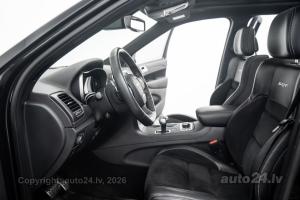 Melns Jeep Grand Cherokee 2015 Tallina, ar dzinēja tilpumu 6.40 L un nobraukumu 203 tūkst. km par 22999 €, foto 8 vietnē AUTOMOTO.COM.LV