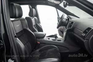 Melns Jeep Grand Cherokee 2015 Tallina, ar dzinēja tilpumu 6.40 L un nobraukumu 203 tūkst. km par 22999 €, foto 11 vietnē AUTOMOTO.COM.LV