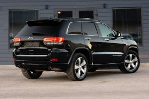 Melns Jeep Grand Cherokee 2015 Jelgava, ar dzinēja tilpumu 3.00 L un nobraukumu 230 tūkst. km par 14450 €, foto 5 vietnē AUTOMOTO.COM.LV