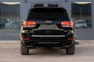 Melns Jeep Grand Cherokee 2015 Jelgava, ar dzinēja tilpumu 3.00 L un nobraukumu 230 tūkst. km par 14450 €, foto 8 vietnē AUTOMOTO.COM.LV