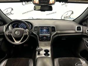 Black Jeep Grand Cherokee 2015 in Vilnius, with an engine capacity of 3.60 L and mileage of 310 thousand km for 10900 €, photo 5 on AUTOMOTO.COM.LV