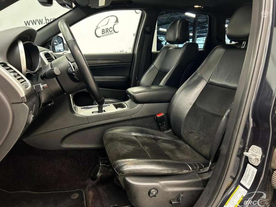 Black Jeep Grand Cherokee 2015 in Vilnius, with an engine capacity of 3.60 L and mileage of 310 thousand km for 10900 €, photo 13 on AUTOMOTO.COM.LV