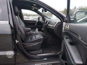 Melns Jeep Grand Cherokee 2015 Šauļi, ar dzinēja tilpumu 3.60 L un nobraukumu 260 tūkst. km par 4999 €, foto 3 vietnē AUTOMOTO.COM.LV