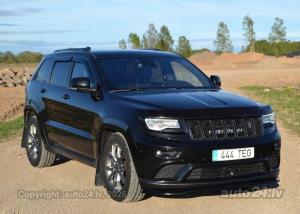 Melns Jeep Grand Cherokee 2015 Tallina, ar dzinēja tilpumu 3.00 L un nobraukumu 150 tūkst. km par 16499 €, foto  vietnē AUTOMOTO.COM.LV