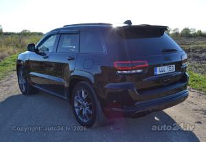 Melns Jeep Grand Cherokee 2015 Tallina, ar dzinēja tilpumu 3.00 L un nobraukumu 150 tūkst. km par 16499 €, foto 7 vietnē AUTOMOTO.COM.LV