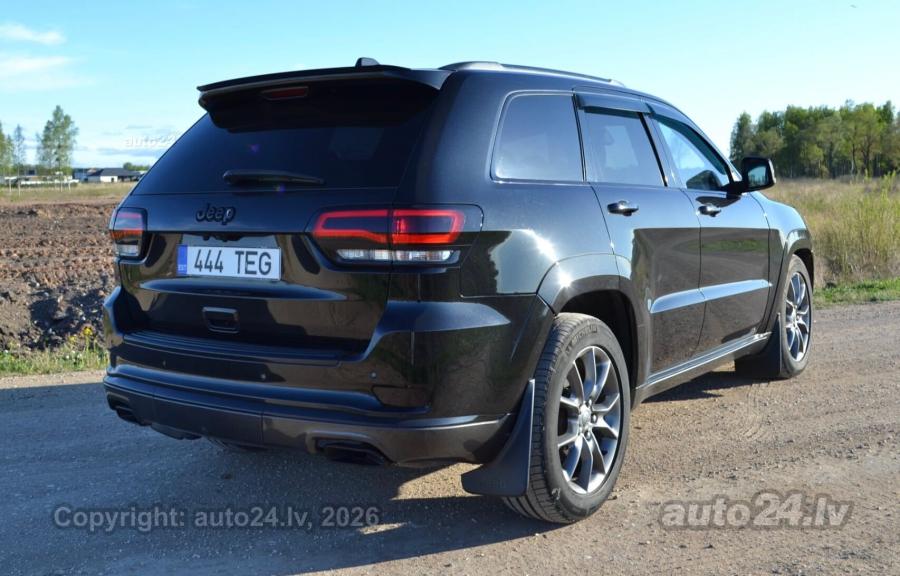 Melns Jeep Grand Cherokee 2015 Tallina, ar dzinēja tilpumu 3.00 L un nobraukumu 150 tūkst. km par 16499 €, foto 9 vietnē AUTOMOTO.COM.LV