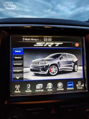 Melns Jeep Grand Cherokee 2015 Kauņa, ar dzinēja tilpumu 6.40 L un nobraukumu 170 tūkst. km par 24000 €, foto 5 vietnē AUTOMOTO.COM.LV