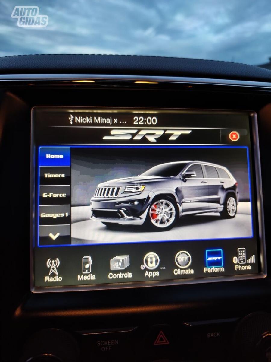 Melns Jeep Grand Cherokee 2015 Kauņa, ar dzinēja tilpumu 6.40 L un nobraukumu 170 tūkst. km par 24000 €, foto 5 vietnē AUTOMOTO.COM.LV