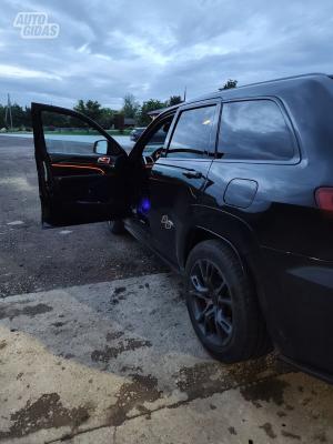 Melns Jeep Grand Cherokee 2015 Kauņa, ar dzinēja tilpumu 6.40 L un nobraukumu 170 tūkst. km par 24000 €, foto 7 vietnē AUTOMOTO.COM.LV