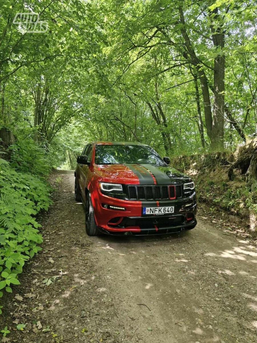 Melns Jeep Grand Cherokee 2015 Kauņa, ar dzinēja tilpumu 6.40 L un nobraukumu 170 tūkst. km par 24000 €, foto 12 vietnē AUTOMOTO.COM.LV