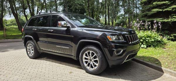 Black Jeep Grand Cherokee 2015 in Klaipeda, with an engine capacity of 3.60 L and mileage of 310 thousand km for 7900 €, photo 7 on AUTOMOTO.COM.LV
