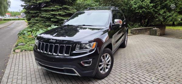 Black Jeep Grand Cherokee 2015 in Klaipeda, with an engine capacity of 3.60 L and mileage of 310 thousand km for 7900 €, photo 8 on AUTOMOTO.COM.LV