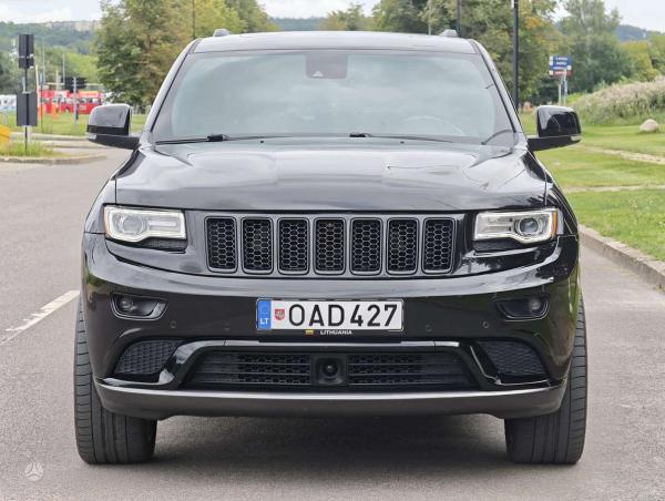 Melns Jeep Grand Cherokee 2015 Viļņa, ar dzinēja tilpumu 5.70 L un nobraukumu 156 tūkst. km par 20500 €, foto 2 vietnē AUTOMOTO.COM.LV