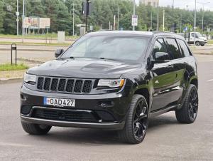 Melns Jeep Grand Cherokee 2015 Viļņa, ar dzinēja tilpumu 5.70 L un nobraukumu 156 tūkst. km par 20500 €, foto 5 vietnē AUTOMOTO.COM.LV