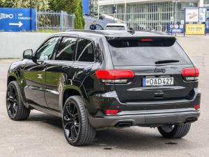Melns Jeep Grand Cherokee 2015 Viļņa, ar dzinēja tilpumu 5.70 L un nobraukumu 156 tūkst. km par 20500 €, foto 7 vietnē AUTOMOTO.COM.LV