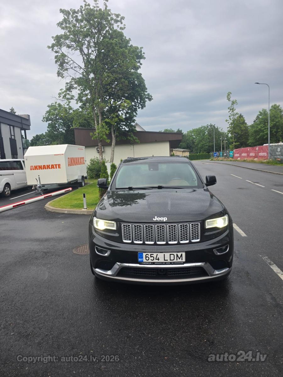 Melns Jeep Grand Cherokee 2015 Tallina, ar dzinēja tilpumu 2.99 L un nobraukumu 196 tūkst. km par 17500 €, foto 5 vietnē AUTOMOTO.COM.LV