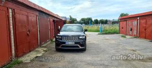 Melns Jeep Grand Cherokee 2015 Tallina, ar dzinēja tilpumu 2.99 L un nobraukumu 196 tūkst. km par 17500 €, foto 11 vietnē AUTOMOTO.COM.LV