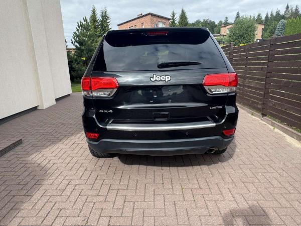 Черный Джип Гранд Чероки 2015 в Вильнюс, объемом двигателя 3.60 л и пробегом 285 тыс. км за 11900 €, фото 6 на AUTOMOTO.COM.LV
