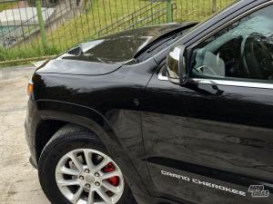 Черный Джип Гранд Чероки 2015 в Вильнюс, объемом двигателя 3.60 л и пробегом 211 тыс. км за 15900 €, фото 15 на AUTOMOTO.COM.LV