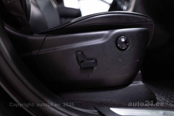 Melns Jeep Grand Cherokee 2016 Tallina, ar dzinēja tilpumu 3.00 L un nobraukumu 208 tūkst. km par 15999 €, foto 11 vietnē AUTOMOTO.COM.LV