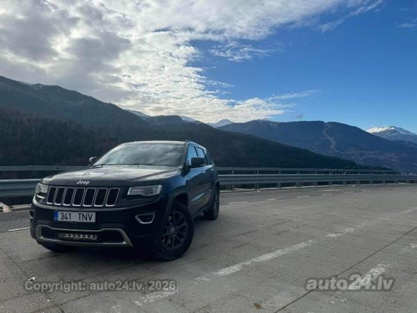 Black Jeep Grand Cherokee 2016 in Tallinn, with an engine capacity of 3.00 L and mileage of 260 thousand km for 12800 €, photo 1 on AUTOMOTO.COM.LV