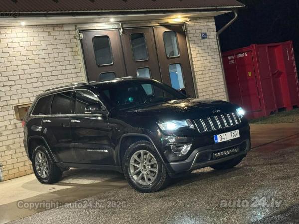 Black Jeep Grand Cherokee 2016 in Tallinn, with an engine capacity of 3.00 L and mileage of 260 thousand km for 12800 €, photo 3 on AUTOMOTO.COM.LV