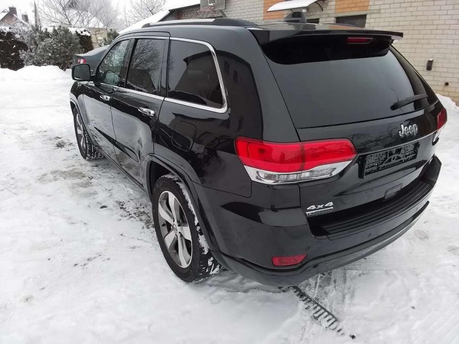 Melns Jeep Grand Cherokee 2016 Panevēža, ar dzinēja tilpumu 3.00 L un nobraukumu 151 tūkst. km par 13800 €, foto 4 vietnē AUTOMOTO.COM.LV