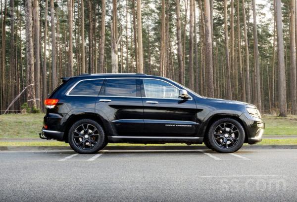 Melns Jeep Grand Cherokee 2016 Rīga, ar dzinēja tilpumu 3.00 L un nobraukumu 121 tūkst. km par 18190 €, foto 8 vietnē AUTOMOTO.COM.LV