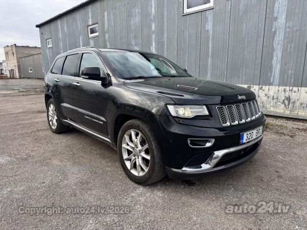 Black Jeep Grand Cherokee 2016 in Tallinn, with an engine capacity of 3.00 L and mileage of 185 thousand km for 18499 €, photo 1 on AUTOMOTO.COM.LV
