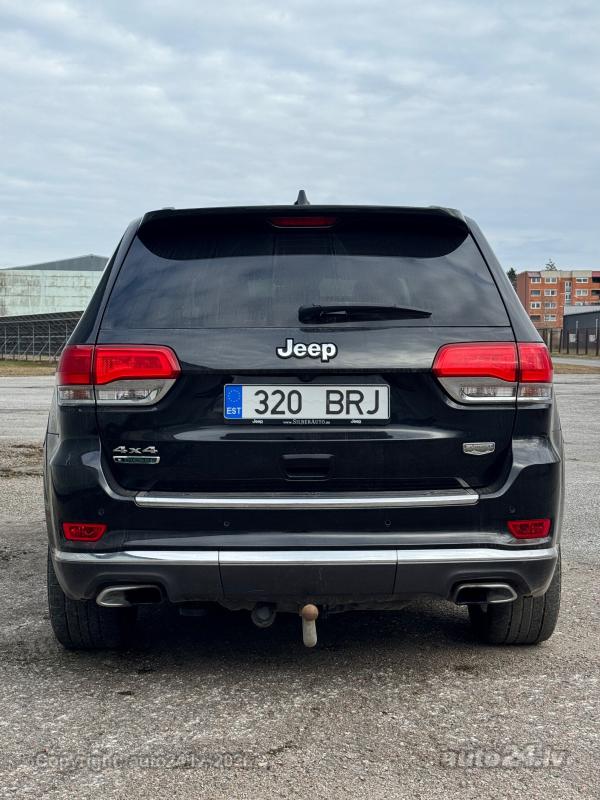 Black Jeep Grand Cherokee 2016 in Tallinn, with an engine capacity of 3.00 L and mileage of 185 thousand km for 18499 €, photo 4 on AUTOMOTO.COM.LV