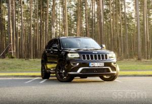 Melns Jeep Grand Cherokee 2016 Rīga, ar dzinēja tilpumu 3.00 L un nobraukumu 121 tūkst. km par 17590 €, foto 3 vietnē AUTOMOTO.COM.LV