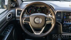 Melns Jeep Grand Cherokee 2016 Rīga, ar dzinēja tilpumu 3.00 L un nobraukumu 121 tūkst. km par 17590 €, foto 14 vietnē AUTOMOTO.COM.LV