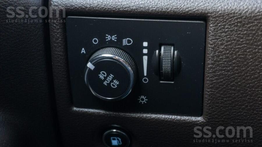 Melns Jeep Grand Cherokee 2016 Rīga, ar dzinēja tilpumu 3.00 L un nobraukumu 121 tūkst. km par 17590 €, foto 21 vietnē AUTOMOTO.COM.LV