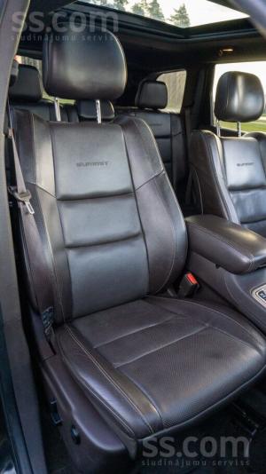 Melns Jeep Grand Cherokee 2016 Rīga, ar dzinēja tilpumu 3.00 L un nobraukumu 121 tūkst. km par 17590 €, foto 29 vietnē AUTOMOTO.COM.LV