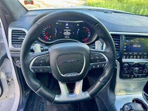 Black Jeep Grand Cherokee 2016 in Kaisiadorys, with an engine capacity of 6.40 L and mileage of 150 thousand km for 14950 €, photo 9 on AUTOMOTO.COM.LV