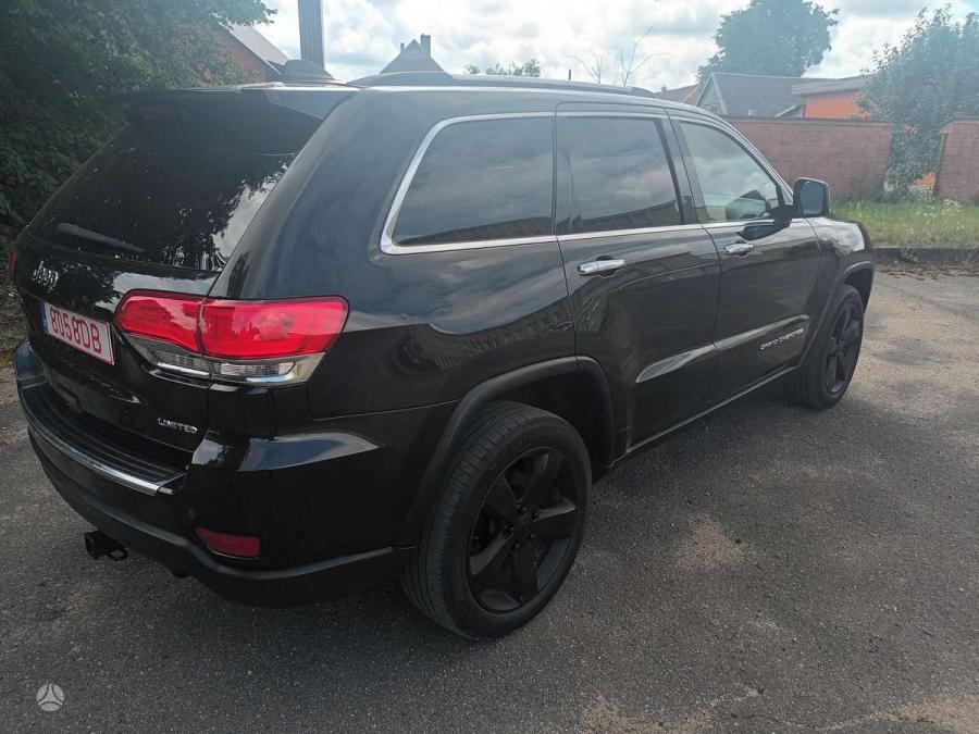 Melns Jeep Grand Cherokee 2016 Tauragė, ar dzinēja tilpumu 3.60 L un nobraukumu 300 tūkst. km par 12500 €, foto 6 vietnē AUTOMOTO.COM.LV