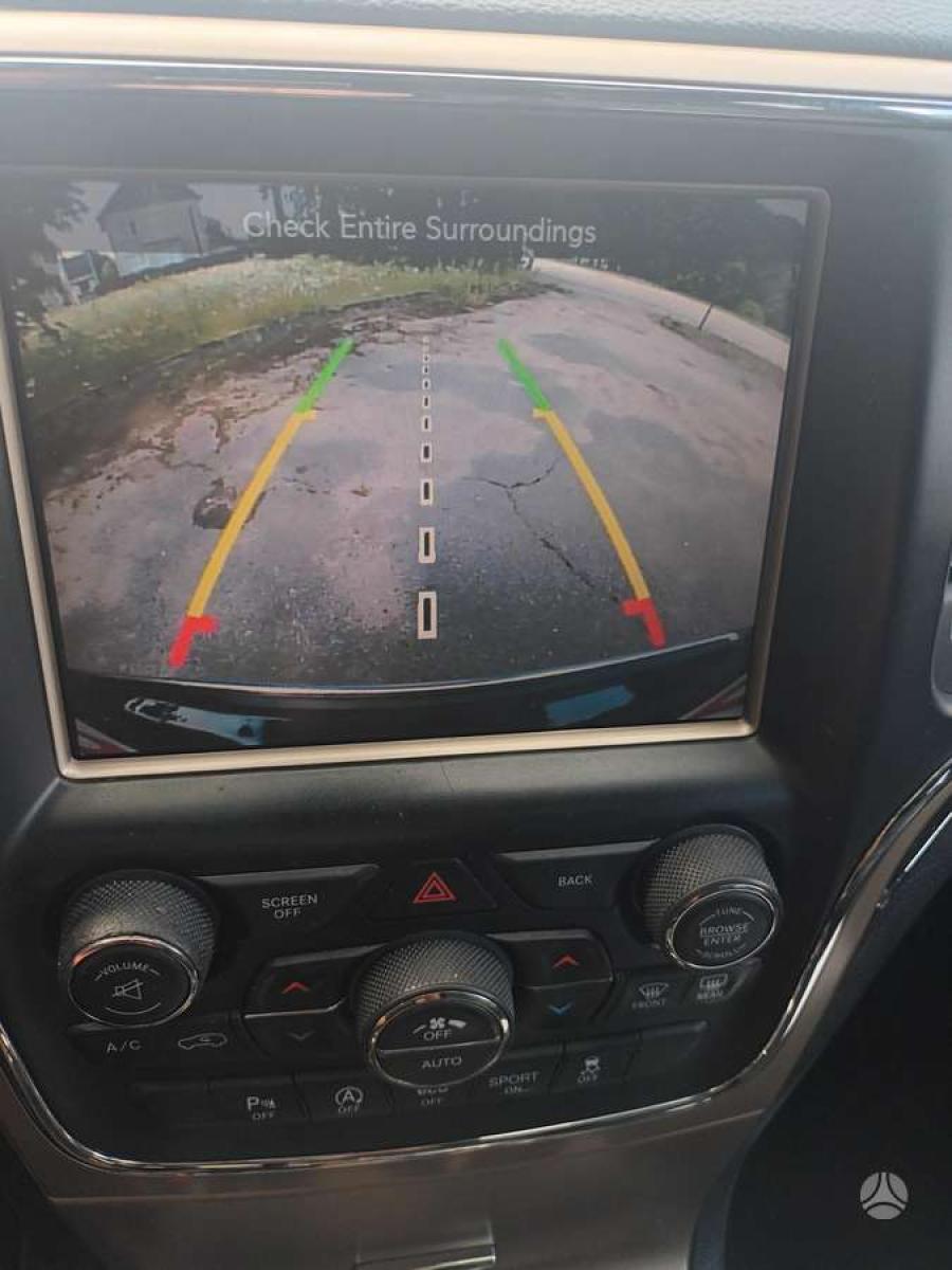 Melns Jeep Grand Cherokee 2016 Tauragė, ar dzinēja tilpumu 3.60 L un nobraukumu 300 tūkst. km par 12500 €, foto 7 vietnē AUTOMOTO.COM.LV
